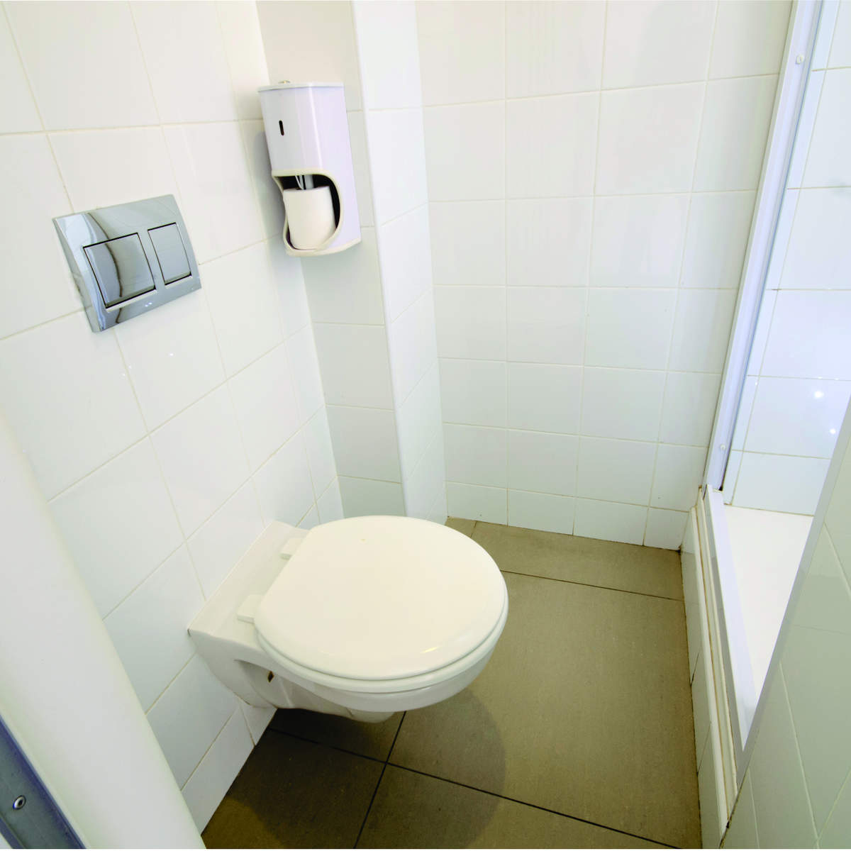 Rooms - Check Inn Hotel